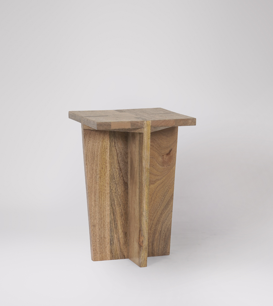 Brede Contemporary Side Table in Natural Oak-Stained Mango Wood | Swoon