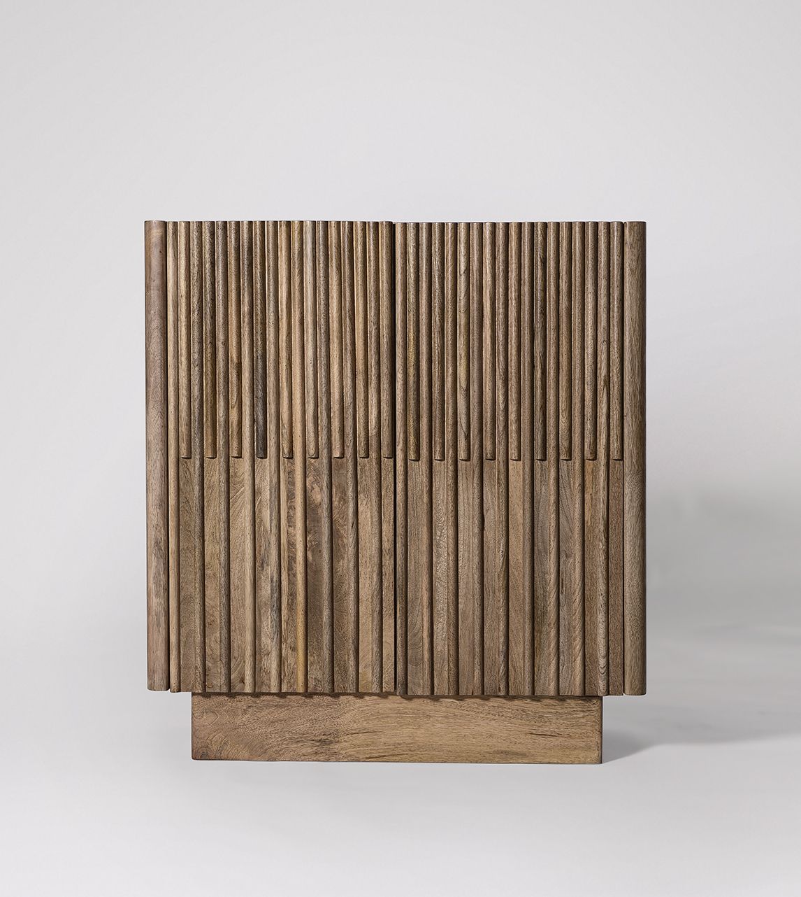 Hampstead Scandi Cabinet in Natural Oak-Stained Mango Wood | Swoon