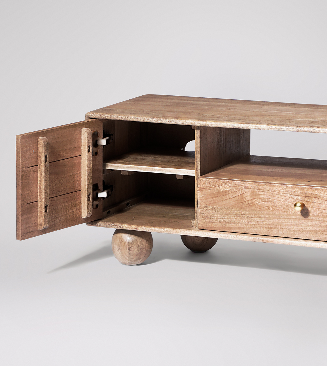 Kolm Maximalist Media Unit in Natural Oak Stain & Brass | Swoon