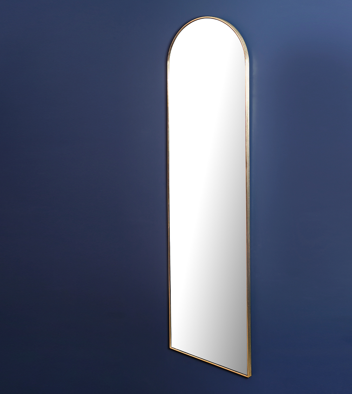 Lark Luxe Round Mirror in Silver Mirror & Black Steel | Swoon