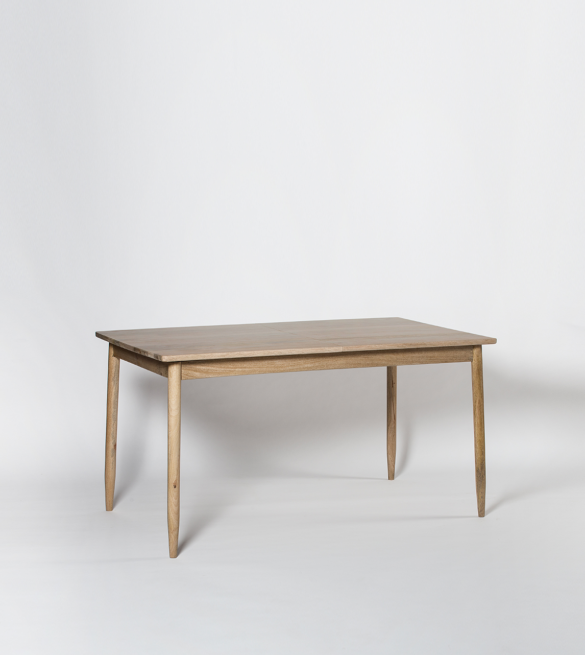 Maltby Mid-Century Extendable Dining Table in Natural Oak-Stained Mango ...