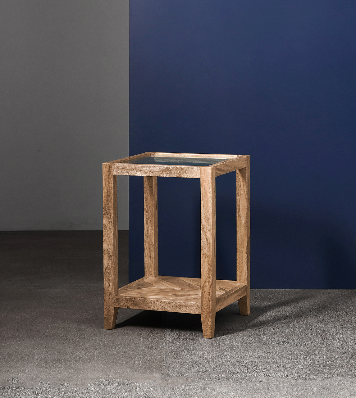 Metz Mid Century Side Table in Mango Wood & Glass | Swoon