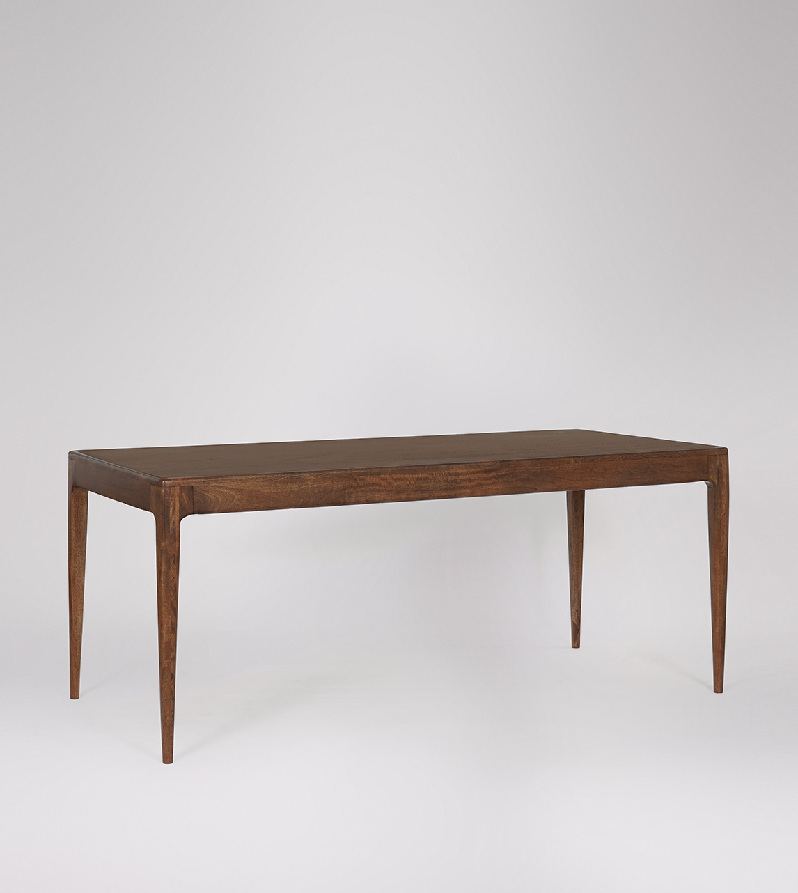 Nyhavn Mid Century Eight-seater Dining Table in Light Brown Mango Wood | Swoon