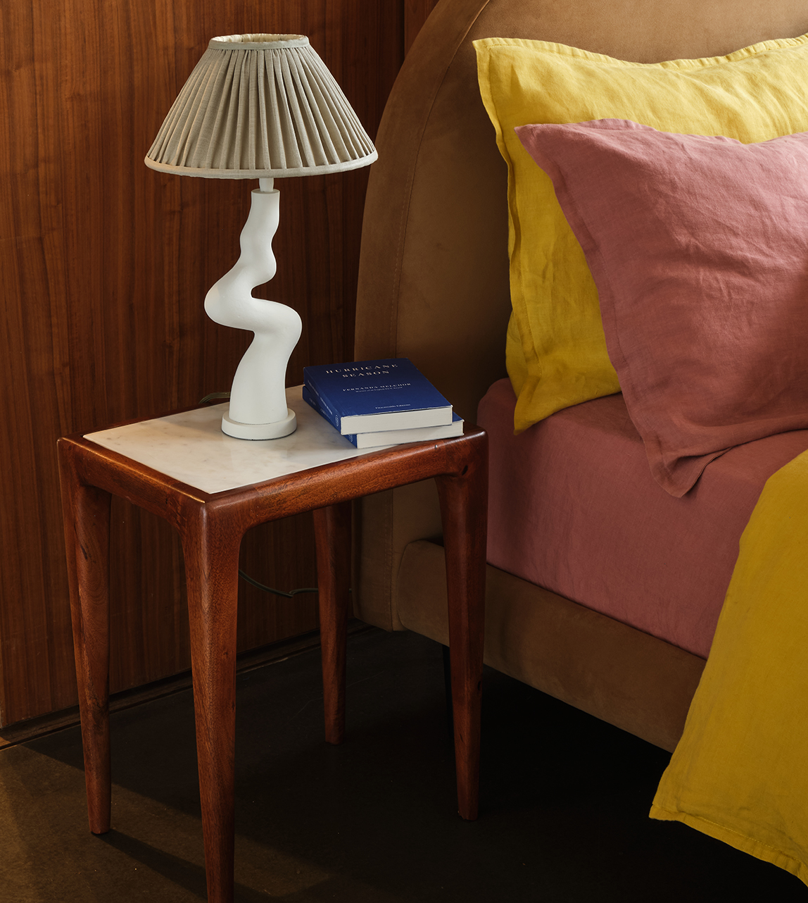 Nyhavn Mid Century Side Table in Light Brown Mango Wood & White Marble ...