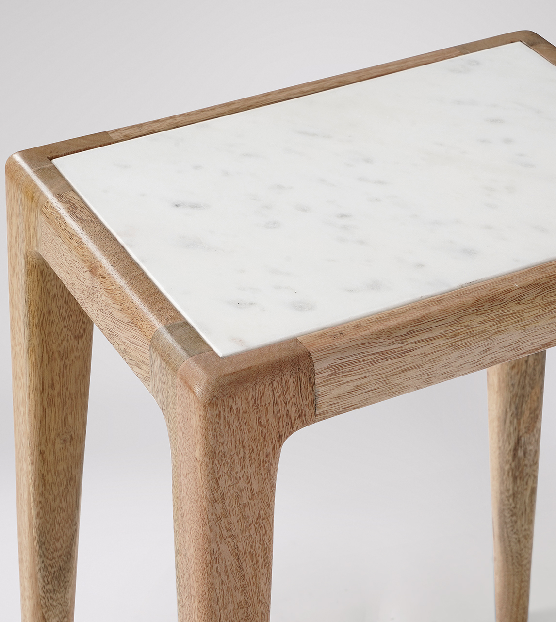 Nyhavn Mid Century Side Table in White Marble & Natural Mango Wood | Swoon