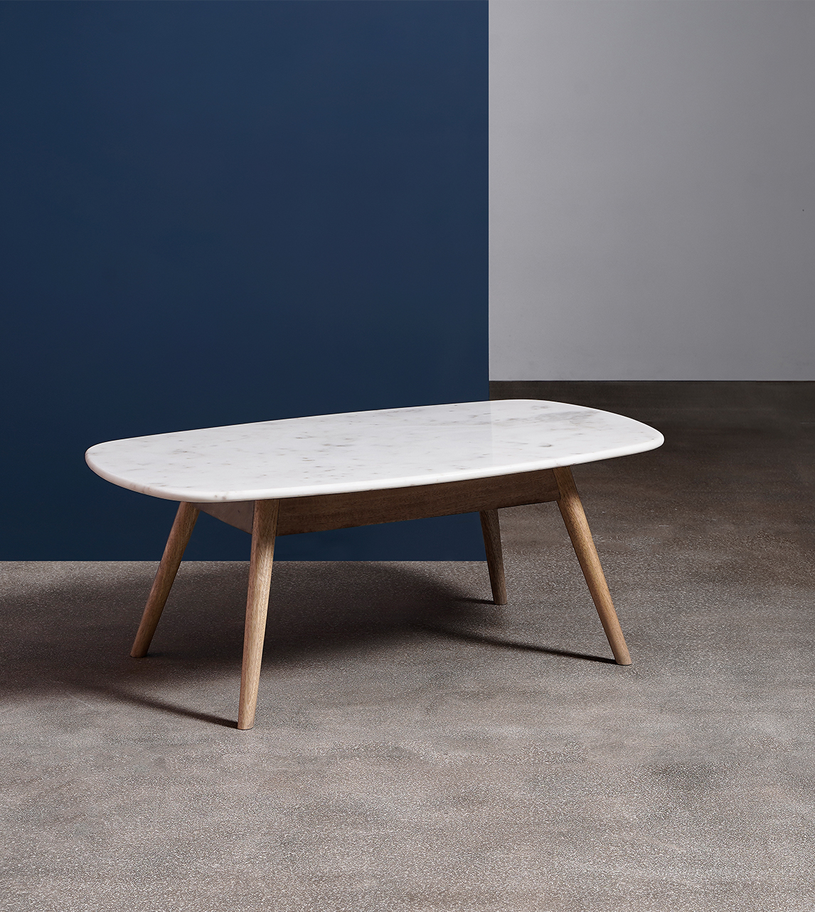 Kasper Mid Century Coffee Table in Natural Oak-stained Mango Wood ...